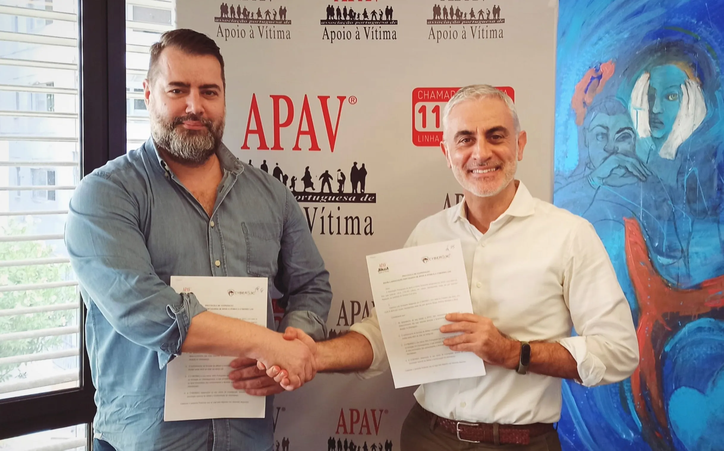 Assinatura de Protocolo entre a CYBERS3C e a APAV - CyberS3c